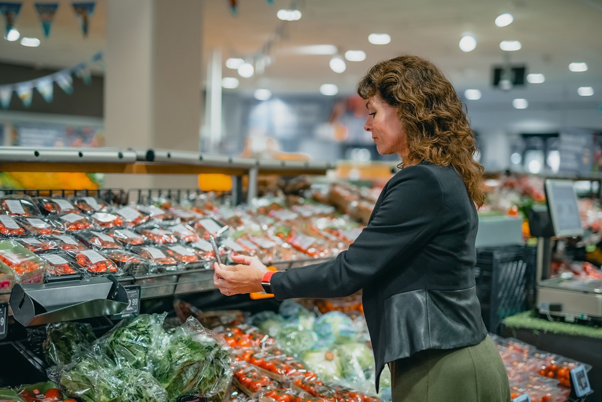 Roamler shares shelf insights from fruit and vegetable monitor at German discounters