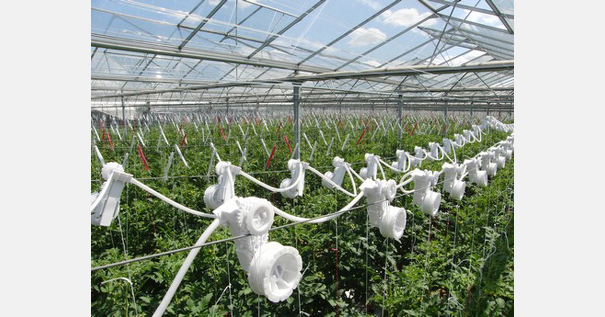 "Automated plant elevation system saves up to 90% labor time"