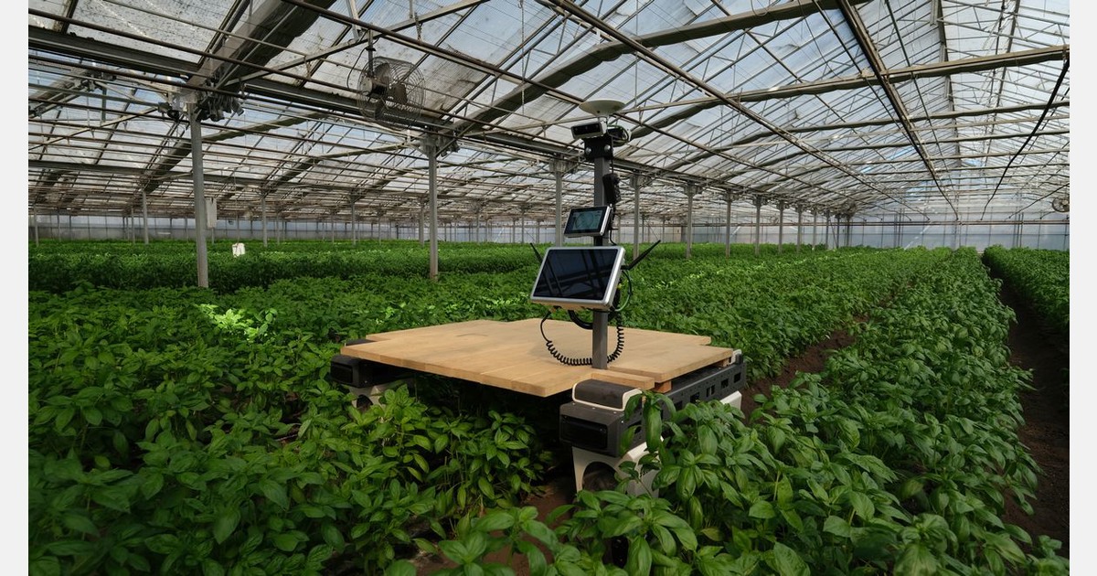 Farm Robotics Challenge for university students