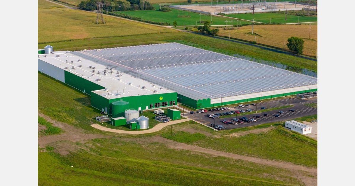 BrightFarms opens first of three regional greenhouse hubs