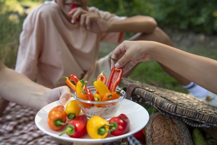 Tribelli seedless peppers and easyQs cucumbers launched