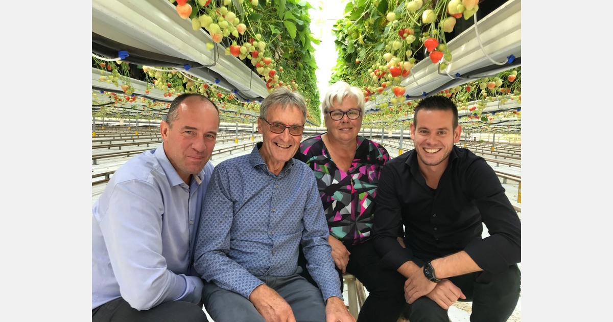 Jong Fruit celebrates 15th anniversary