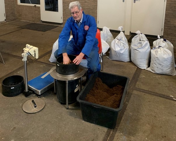 Investigation into mixing raw materials in substrate production