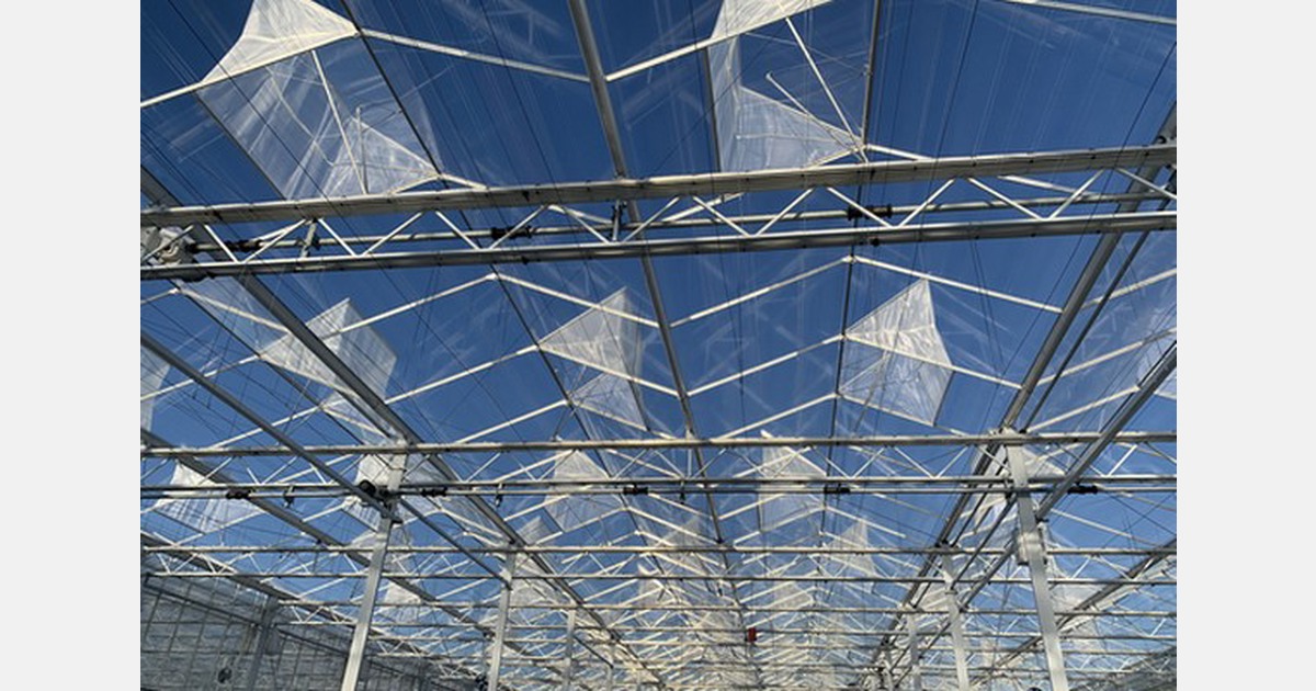 Insect screen system for frameless windows introduced