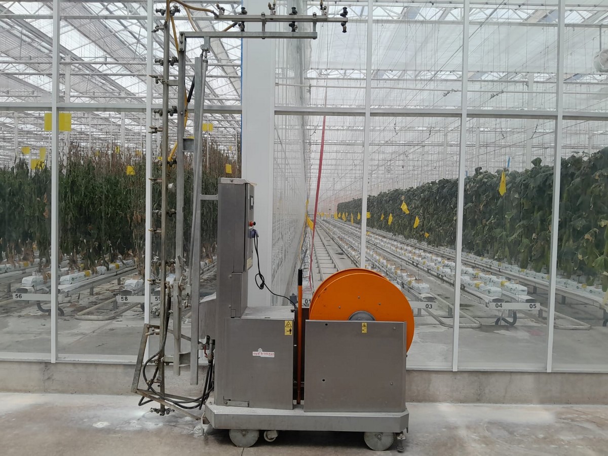 "Over 100 pipe rail trolleys delivered to Mexico"