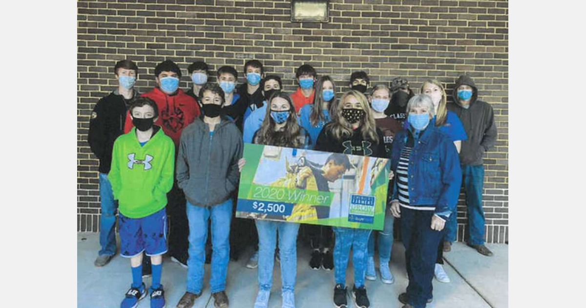 Triopia High School’s FFA gets greenhouse grant