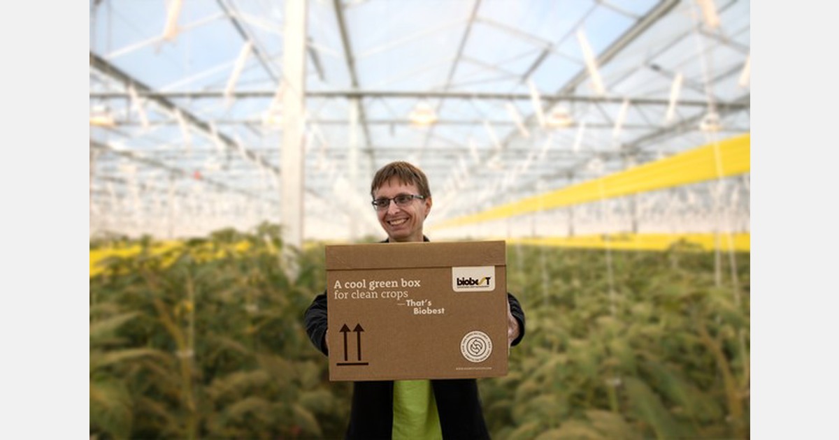 A cool green box for clean crops