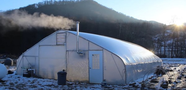 How to install a double-layer inflated plastic