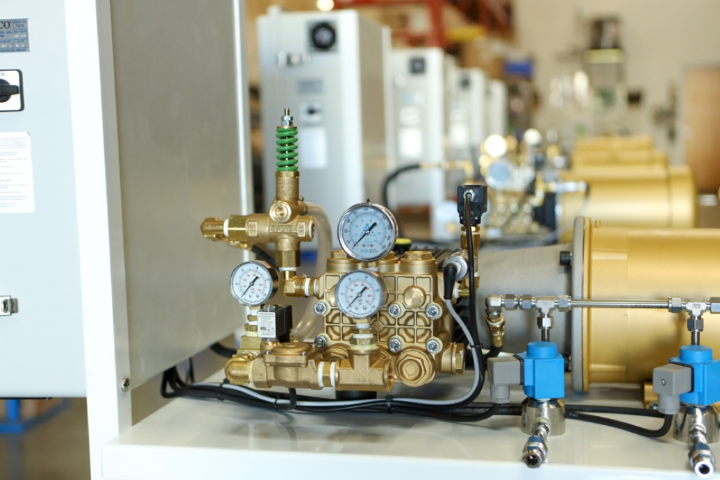 "Humidity control and cooling with integrated fan and misting solutions"