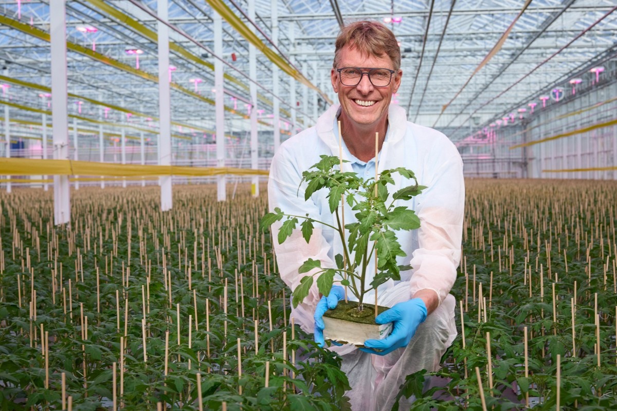 "The ability to fine-tune light percentages gives us complete control ...