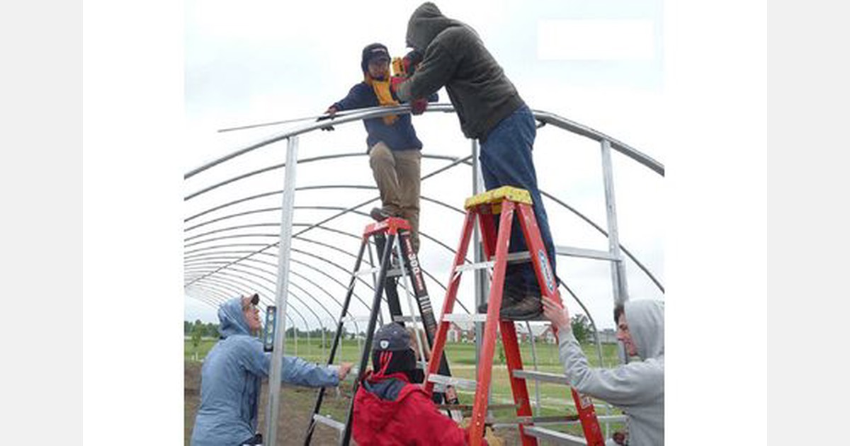 High tunnel construction guide available online