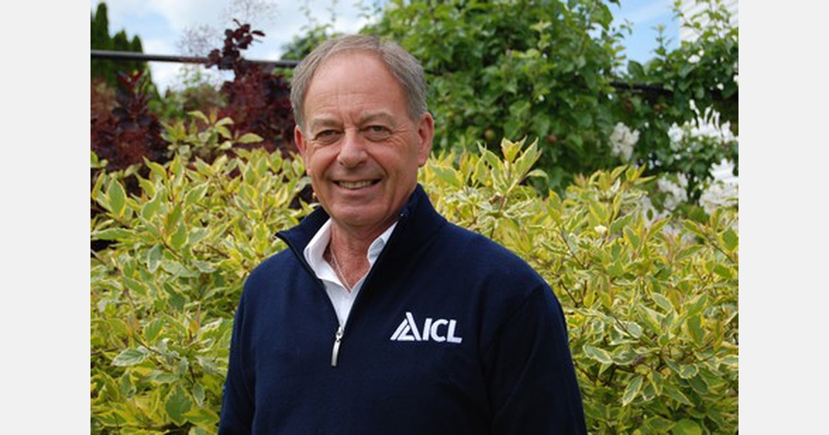 Shaun Cavanagh retires after 40 years at Fisons and ICL