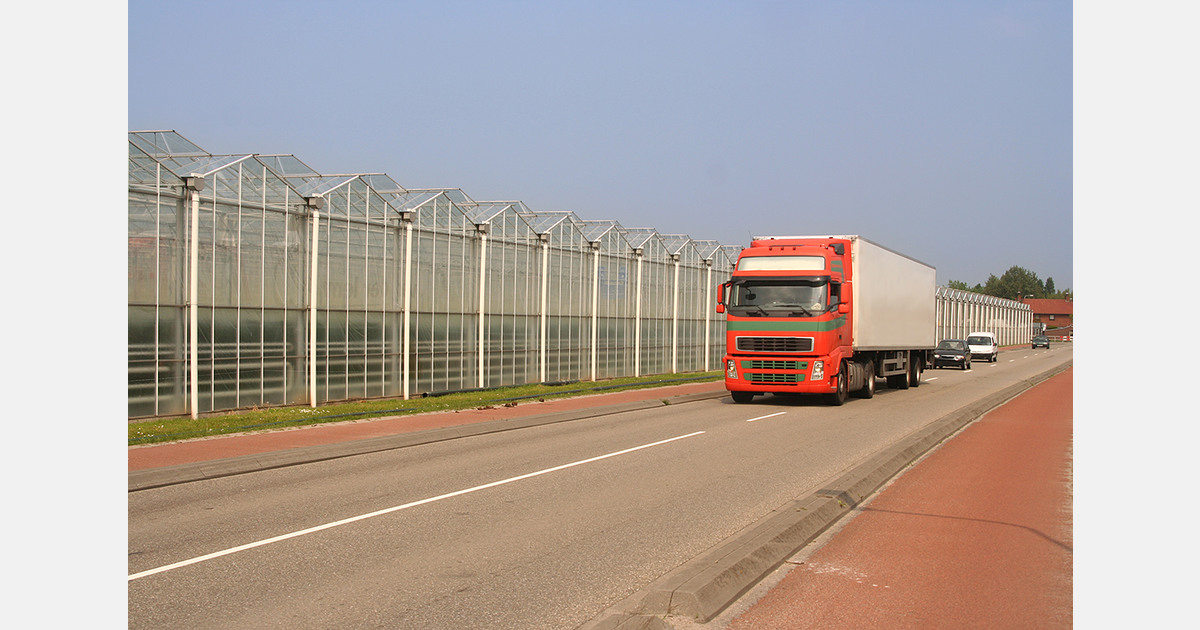 VFF urges more funding for Victoria's 'crumbling' regional roads