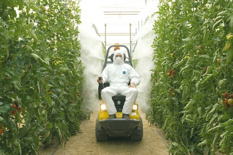 IDM presents new Fumimatic spraying boom for fruit growers